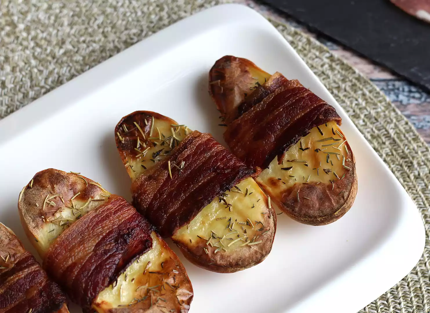 Bakad potatis med bacon: recept
