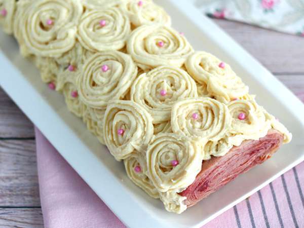 Recept på crêpeblock med vit choklad och hallon