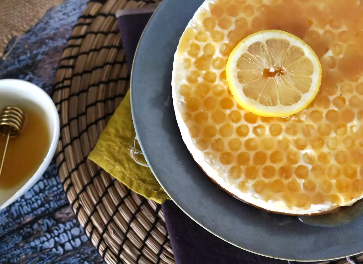 Recept på no-bake citron- och honungscheesecake