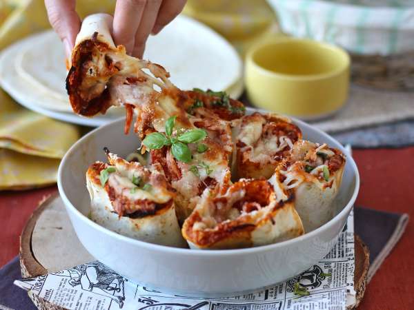 Recept med tortillas: en gourmetpizza att dela